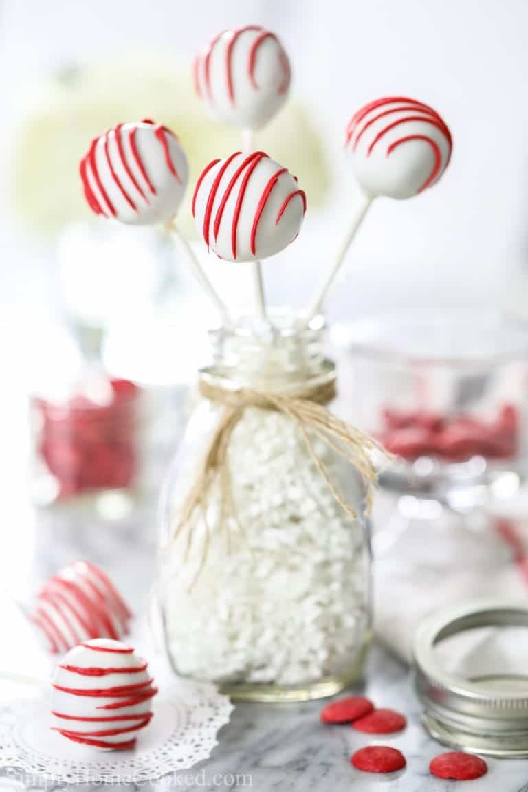 Red Velvet Cake Pops Recipe (VIDEO) - Simply Home Cooked