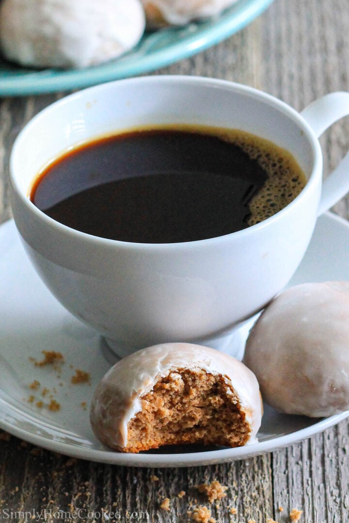 Russian Pryaniki with Mint Glaze - Simply Home Cooked