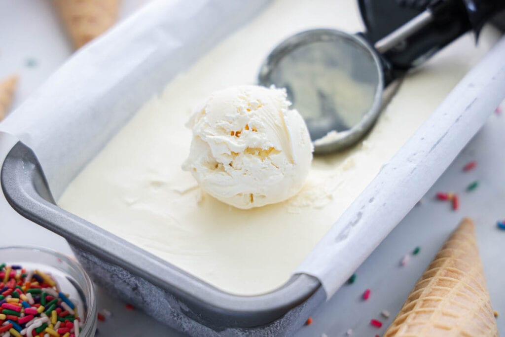 No Churn Ice Cream - Simply Home Cooked