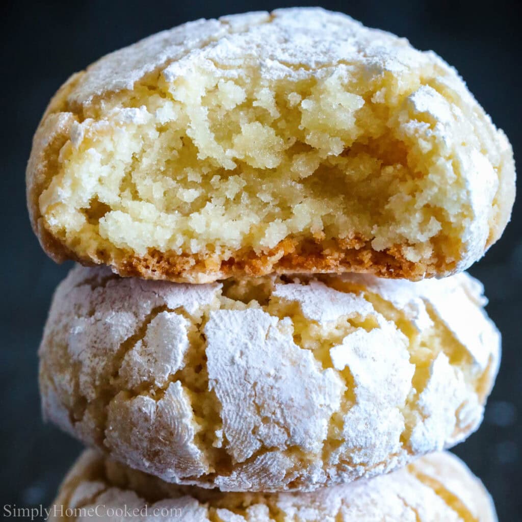 Amaretti Cookies (VIDEO) - Simply Home Cooked